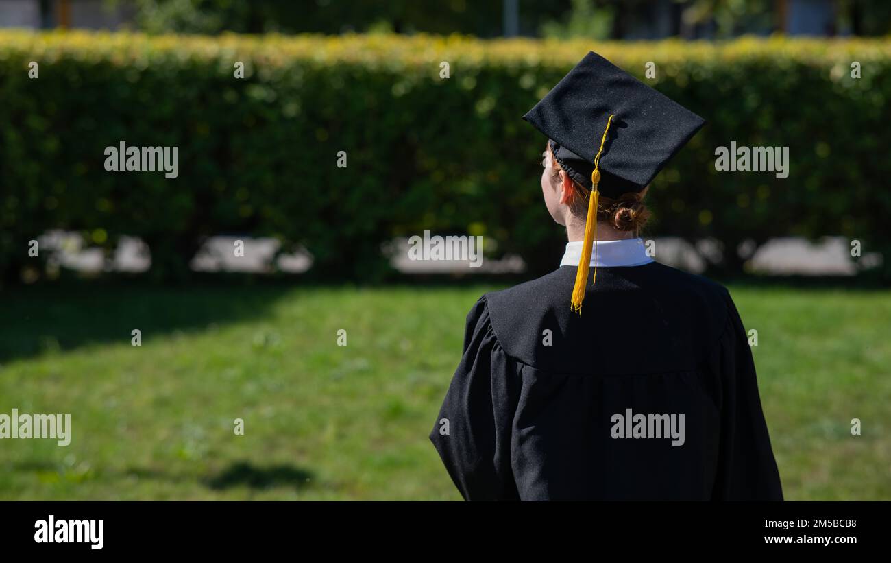 Graduation event graduate woman hi-res stock photography and images - Alamy