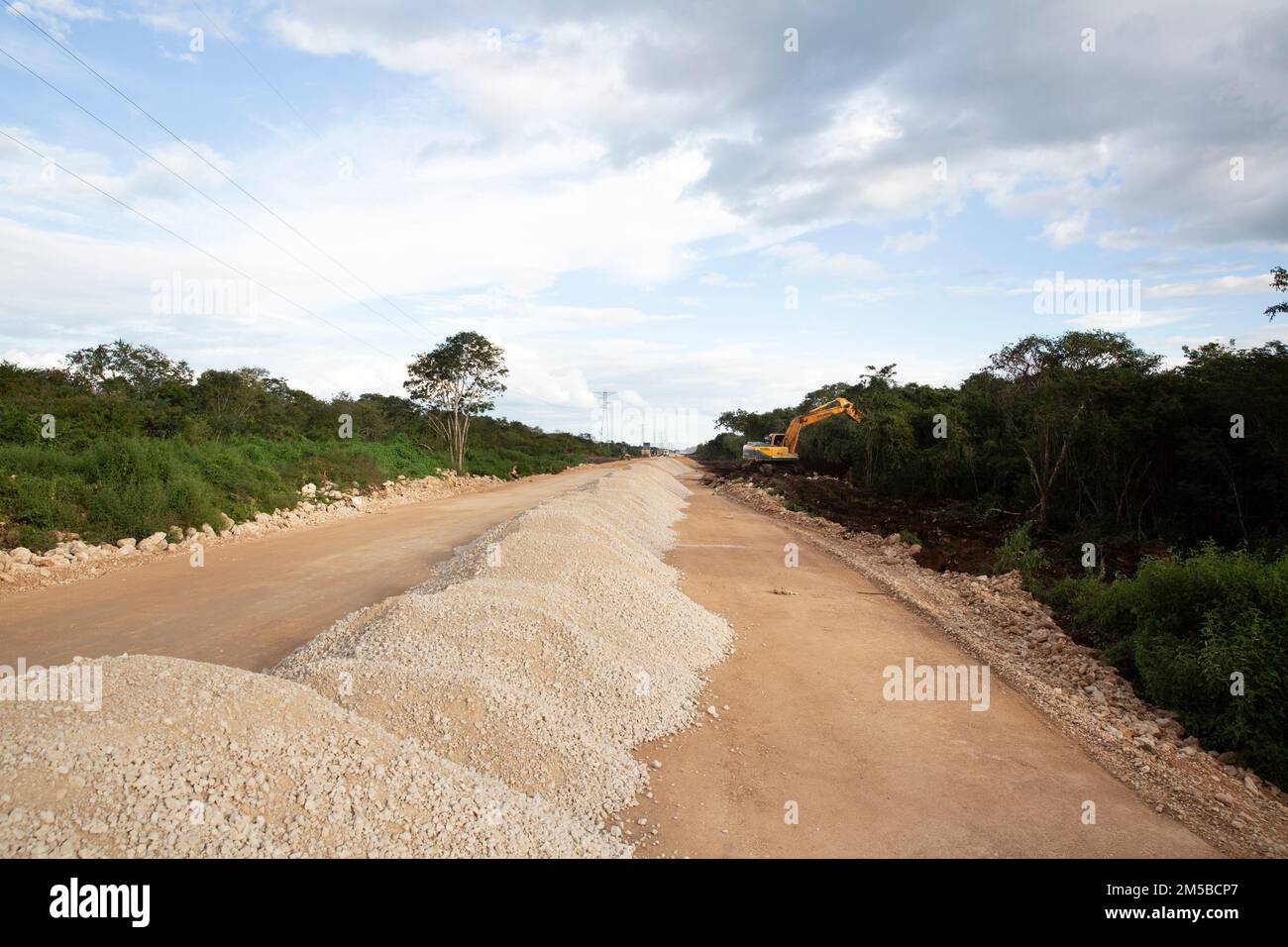 Mayan railroad hi-res stock photography and images - Alamy