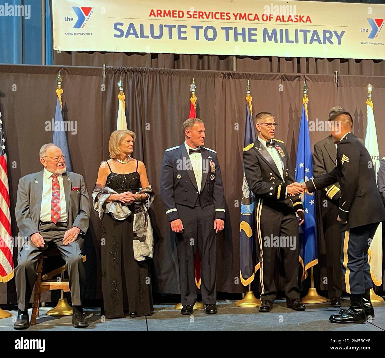 Mo ai hi-res stock photography and images - Alamy