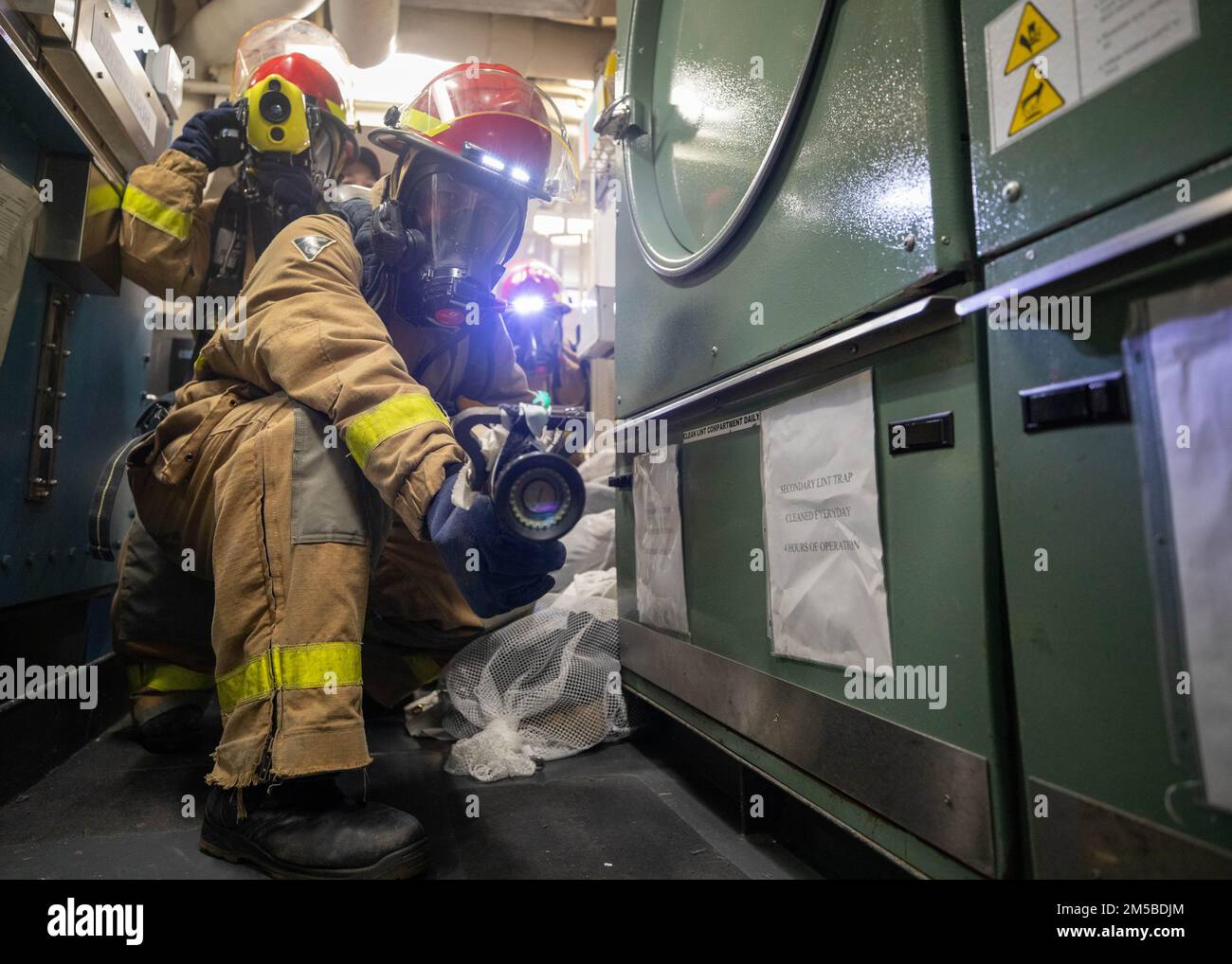 qcosta mejia naval firefighting thermal imager, senn nozzleman Stock ...