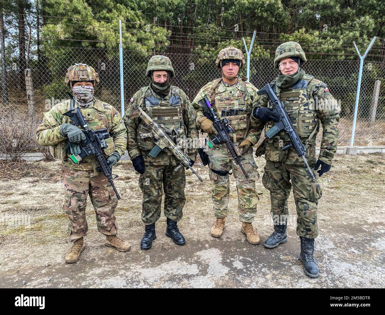 U.S. Army Paratroopers assigned to the 118th Military Police Company ...