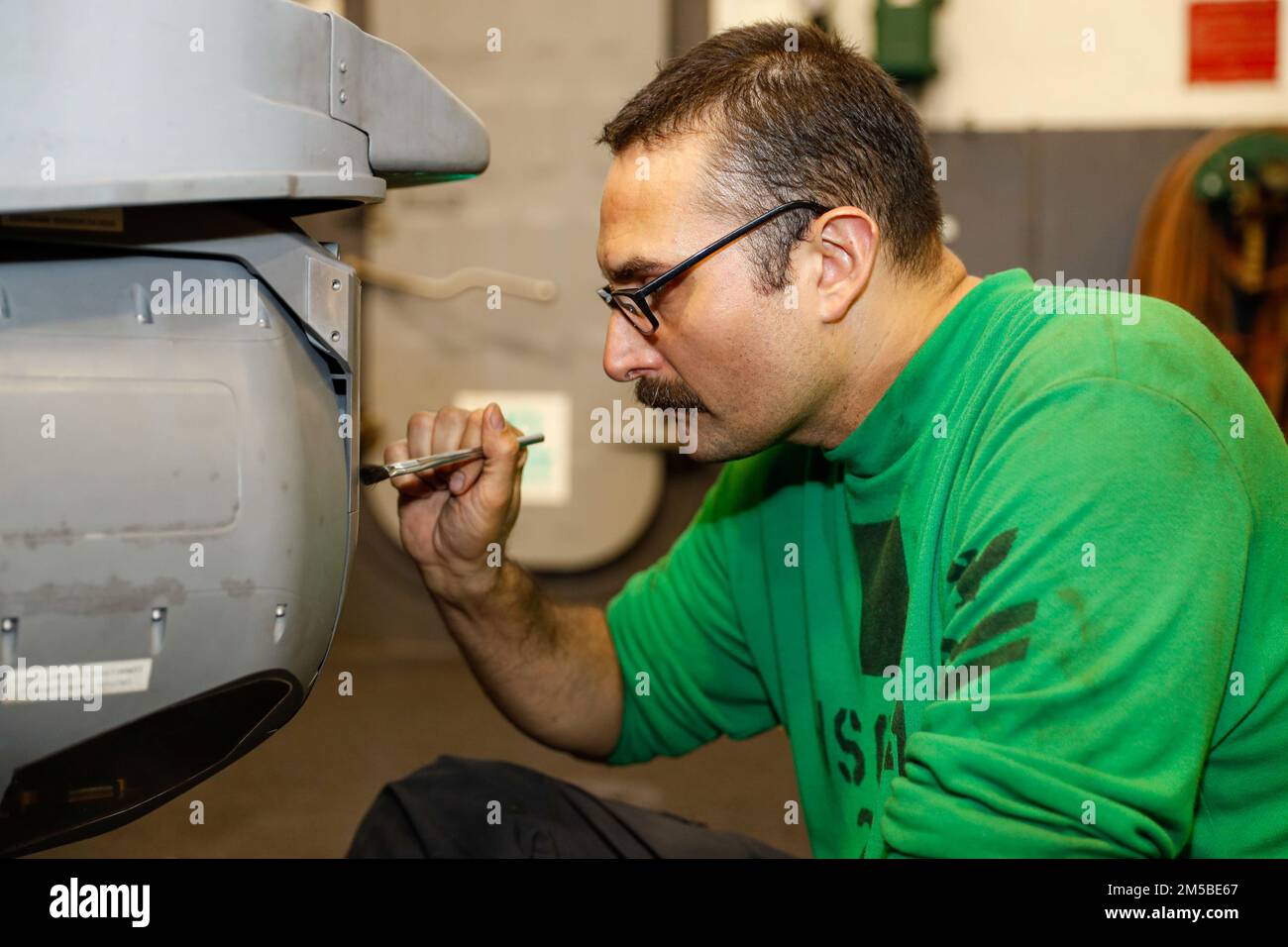 Mh 60s flir hi-res stock photography and images - Alamy