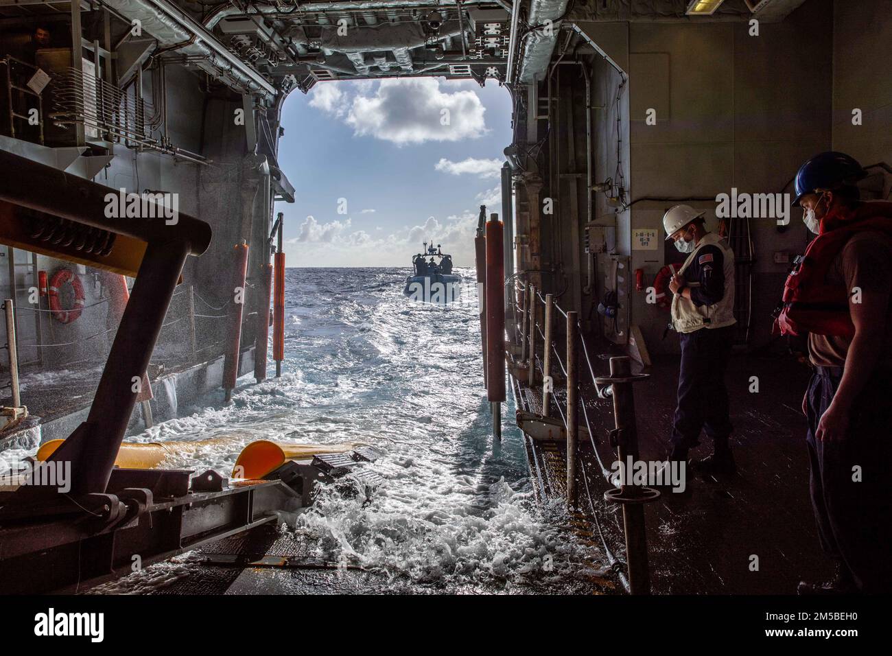 220221-N-HD110-1152 CARIBBEAN SEA - (Feb. 21, 2022) -- Sailors launch a ...