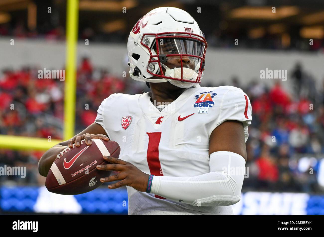 Washington State Cougars quarterback Cameron Ward (1) during the LA ...