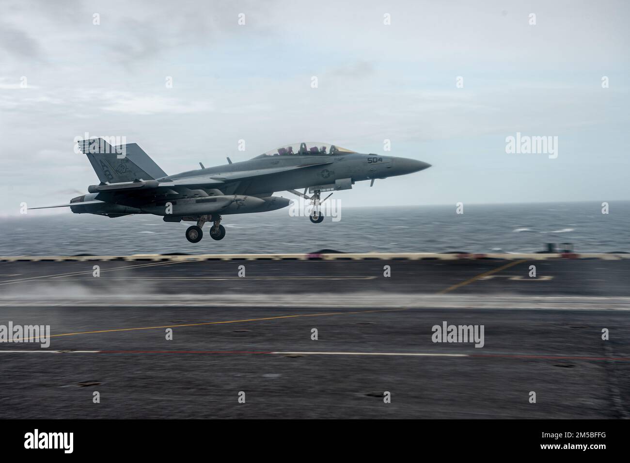 Electronic attack squadron vaq 137 hi-res stock photography and images ...