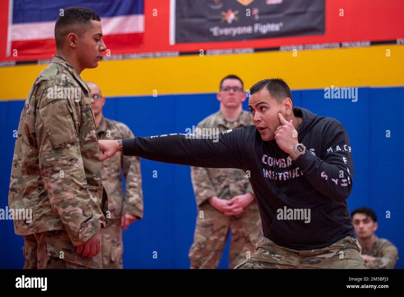 Paratroopers from the 82nd Airborne Division learn combative techniques ...