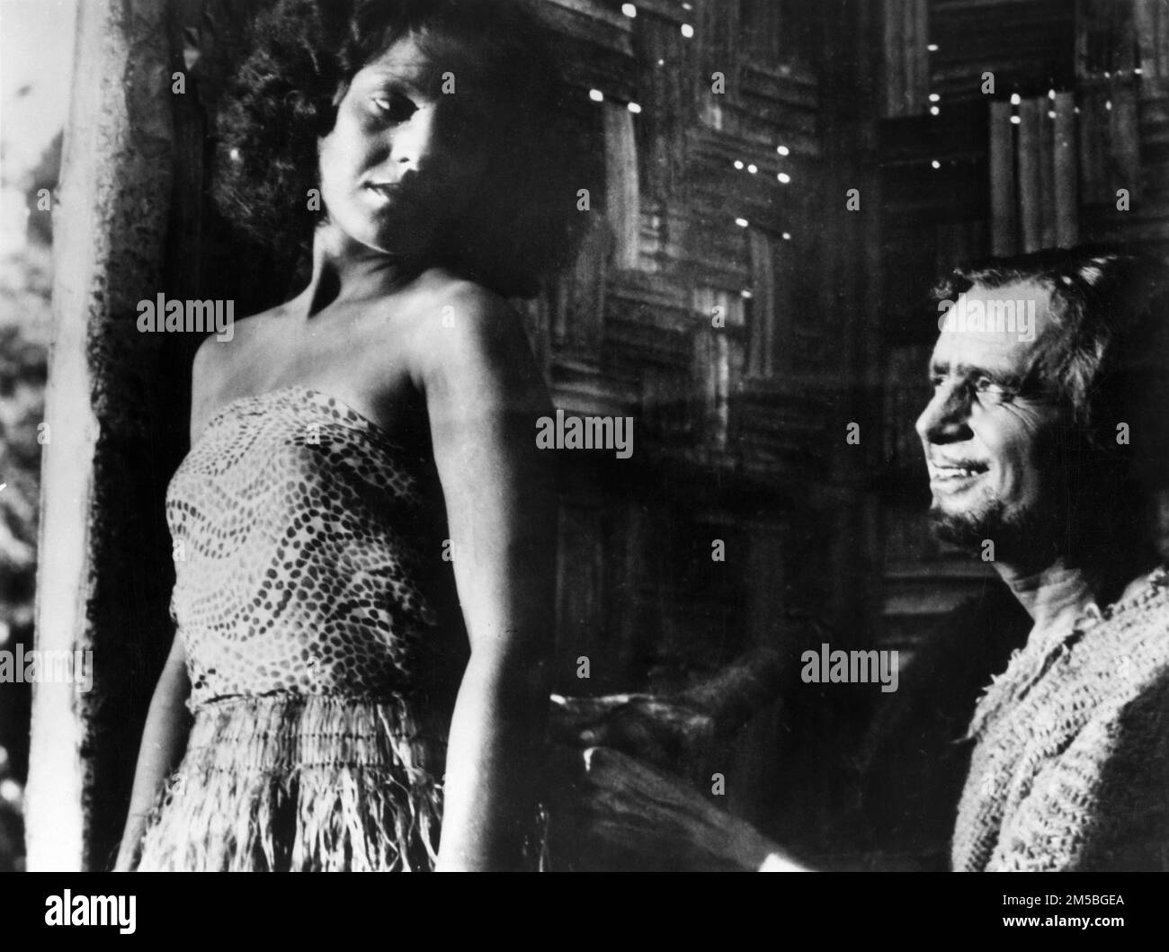 Douglas fairbanks 1932 hi-res stock photography and images - Alamy