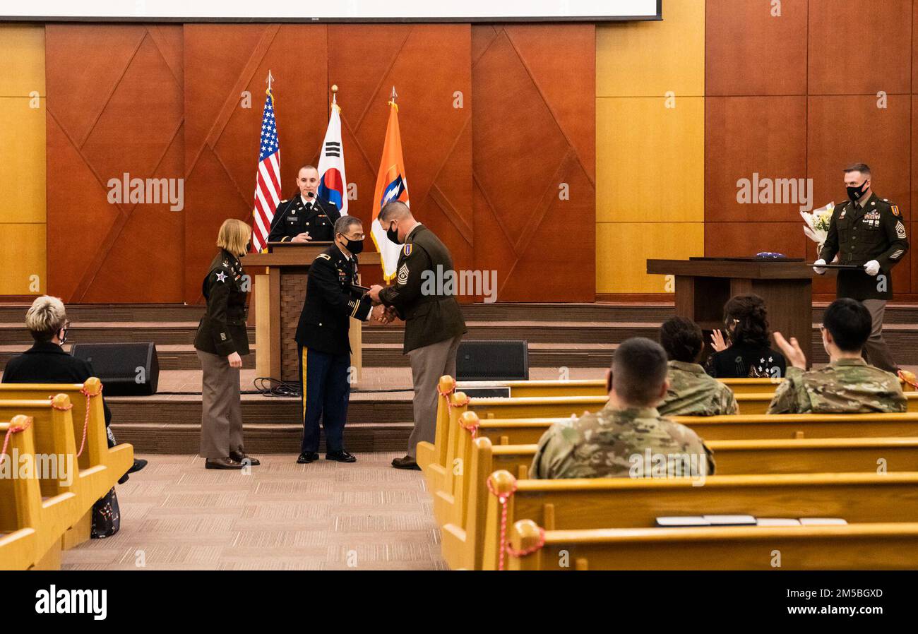 U.S. Army Col. Moon Kim, 1st Theater Signal Brigade Chaplain receives ...