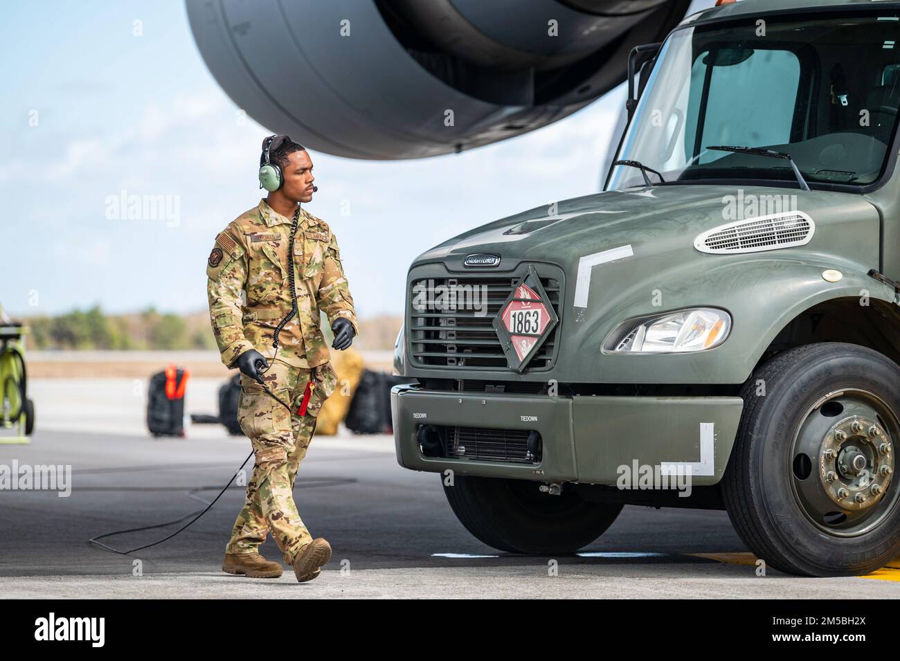 U.S. Air Force Senior Airman Resean Thomas, 60th Aircraft Maintenance ...