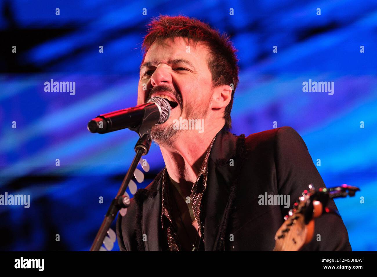 Madrid, Spain. 23rd Dec, 2022. The singer Coque Malla performs during ...