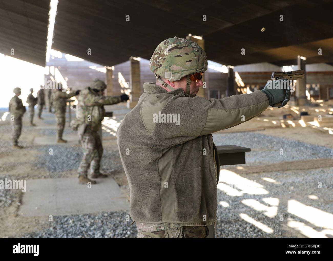 Service members of the 2nd Infantry Division and Special Operations ...