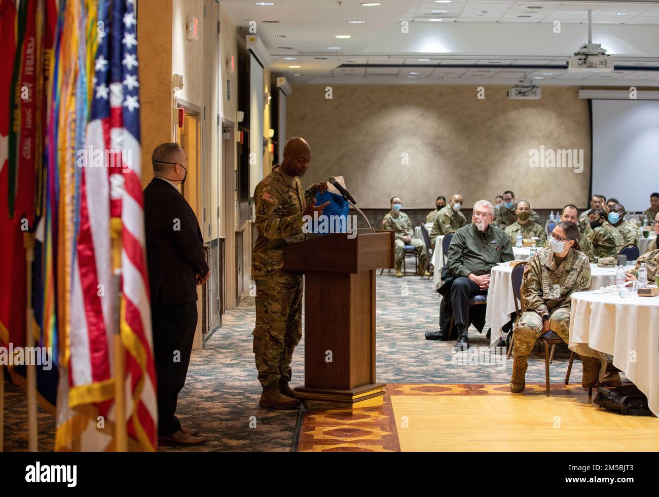 Soldiers from across the 10th Mountain Division receive insight from Dr ...