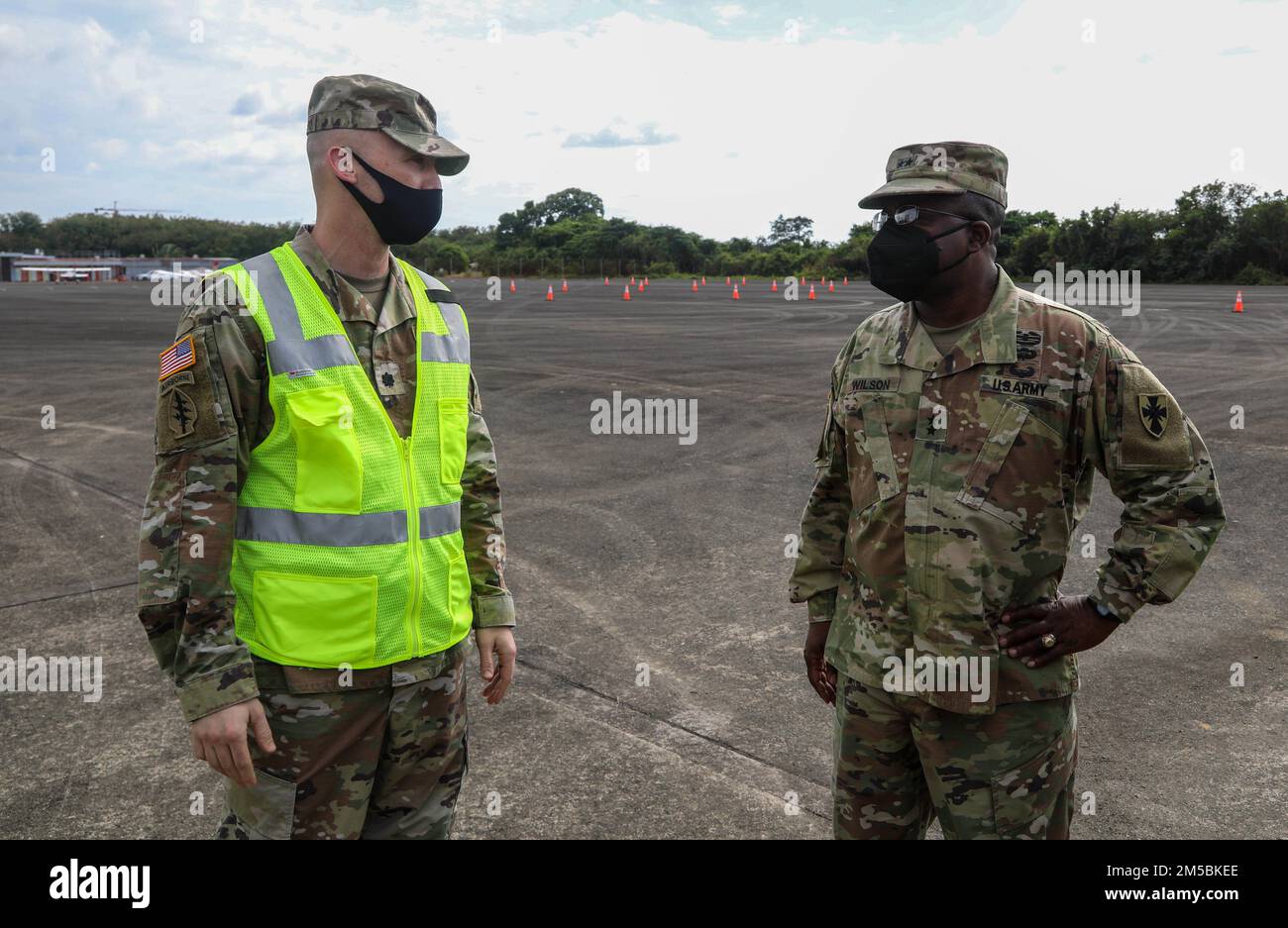 8th TSC Commanding General, Maj. Gen David Wilson meets with Soldiers ...