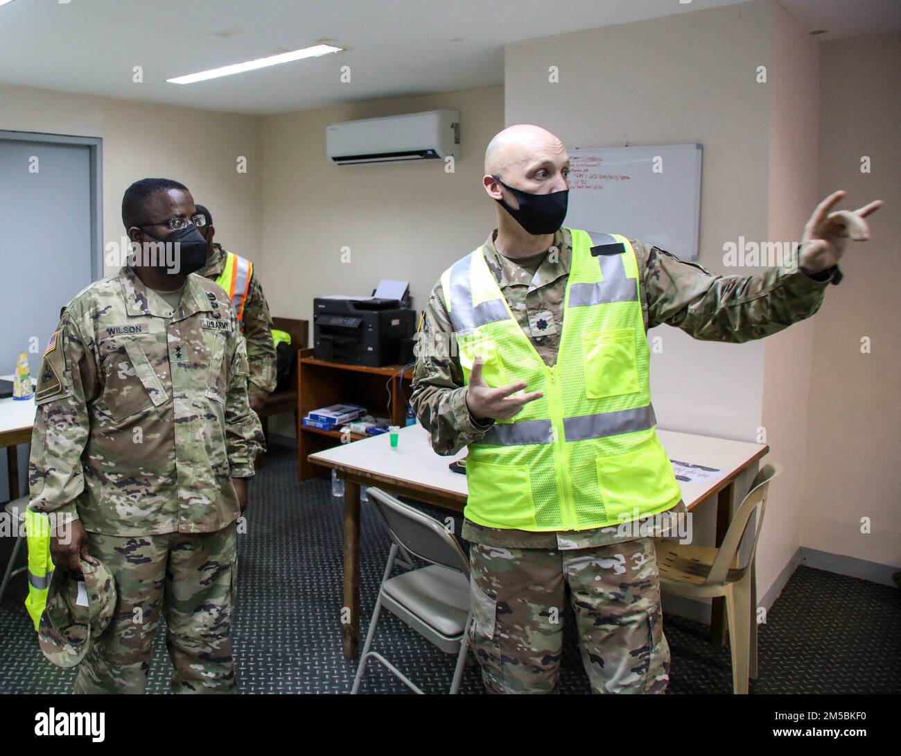 8th TSC Commanding General, Maj. Gen David Wilson meets with Soldiers ...