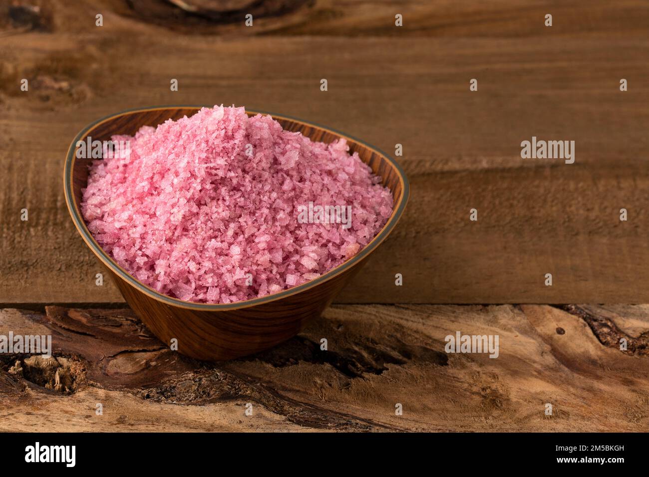 Red wine salt - Condiment to aromatize and season food Stock Photo - Alamy