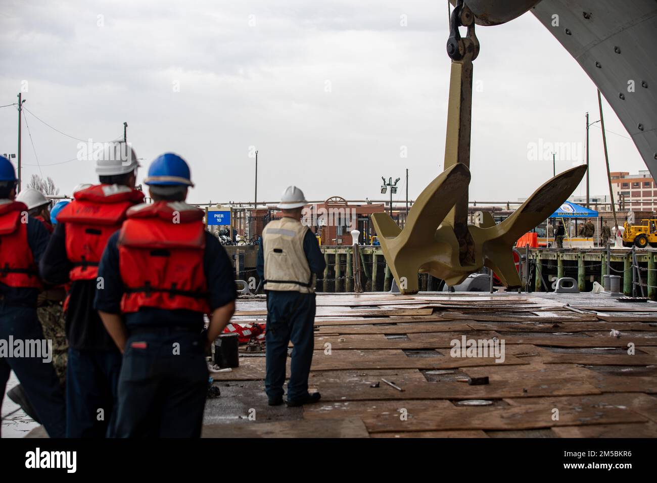 220223-N-HA192-1346 NORFOLK, VA. (February 23, 2022) - Sailors assigned ...