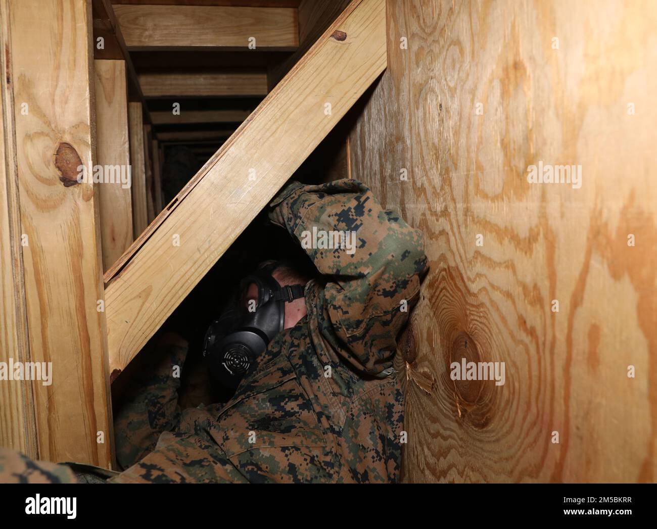 Marine Security Guard (MSG) students with Marine Corps Embassy Security ...