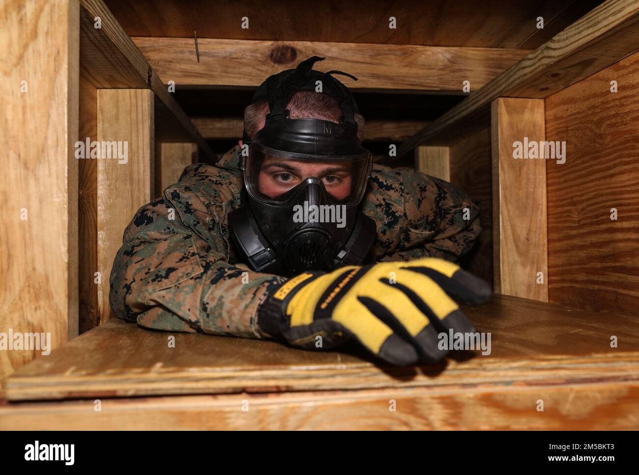 Marine Security Guard (MSG) students with Marine Corps Embassy Security ...