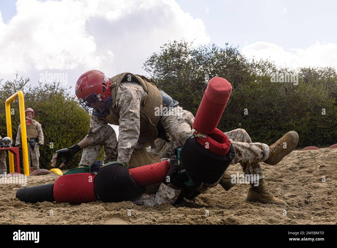 U.S. Marine Corps recruits with Alpha Company, 1st Recruit Training ...