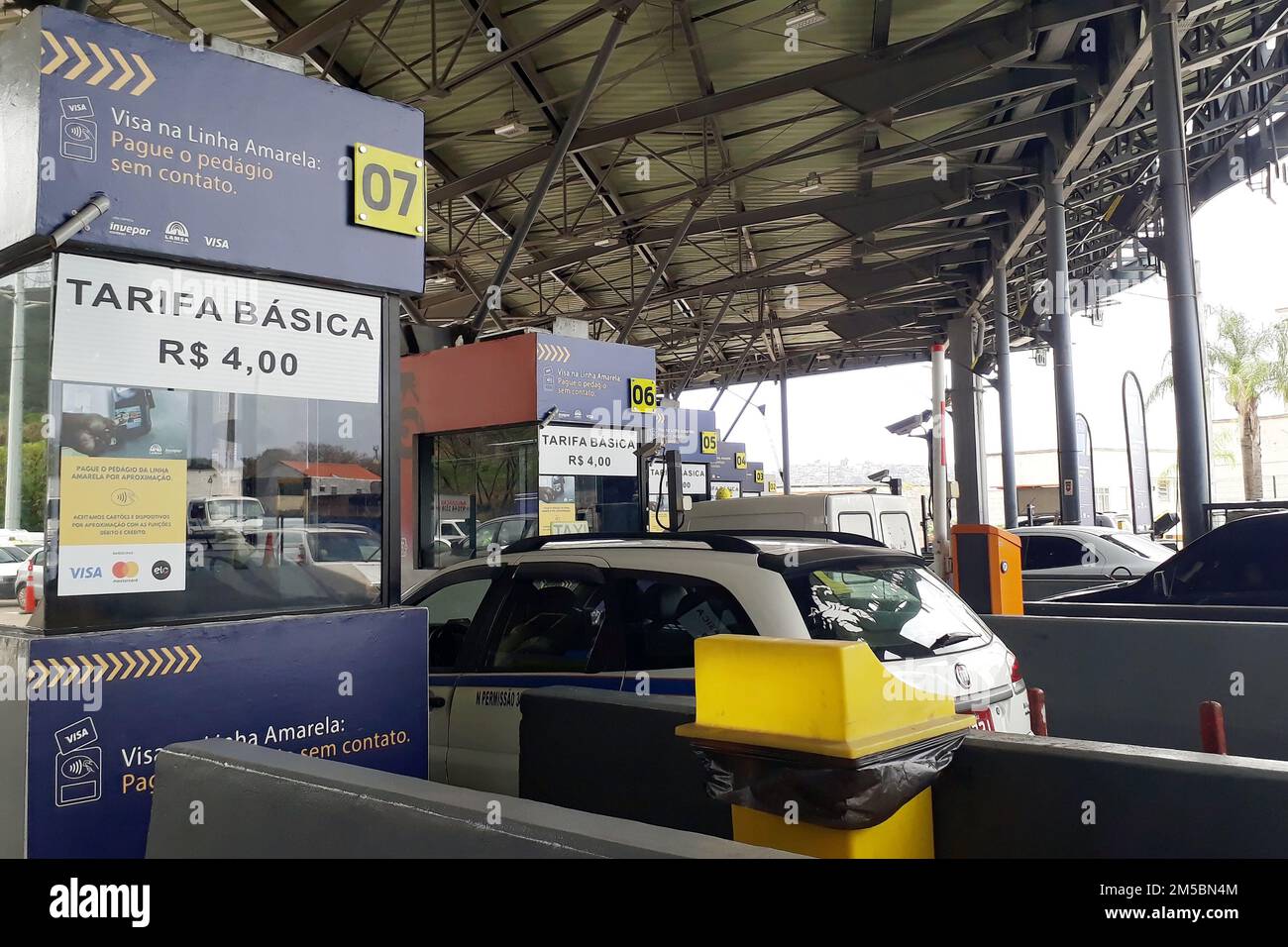 Rio de Janeiro, Brazil,November 15, 2022. Yellow line toll collection ...