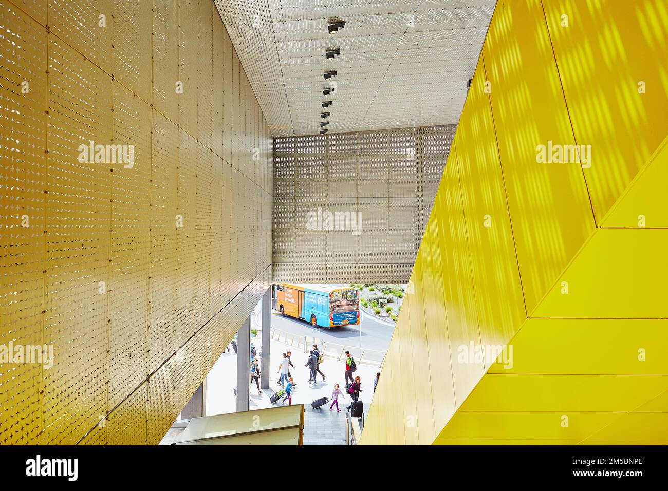 Melbourne Tullamarine Airport Terminal 4 Stock Photo - Alamy