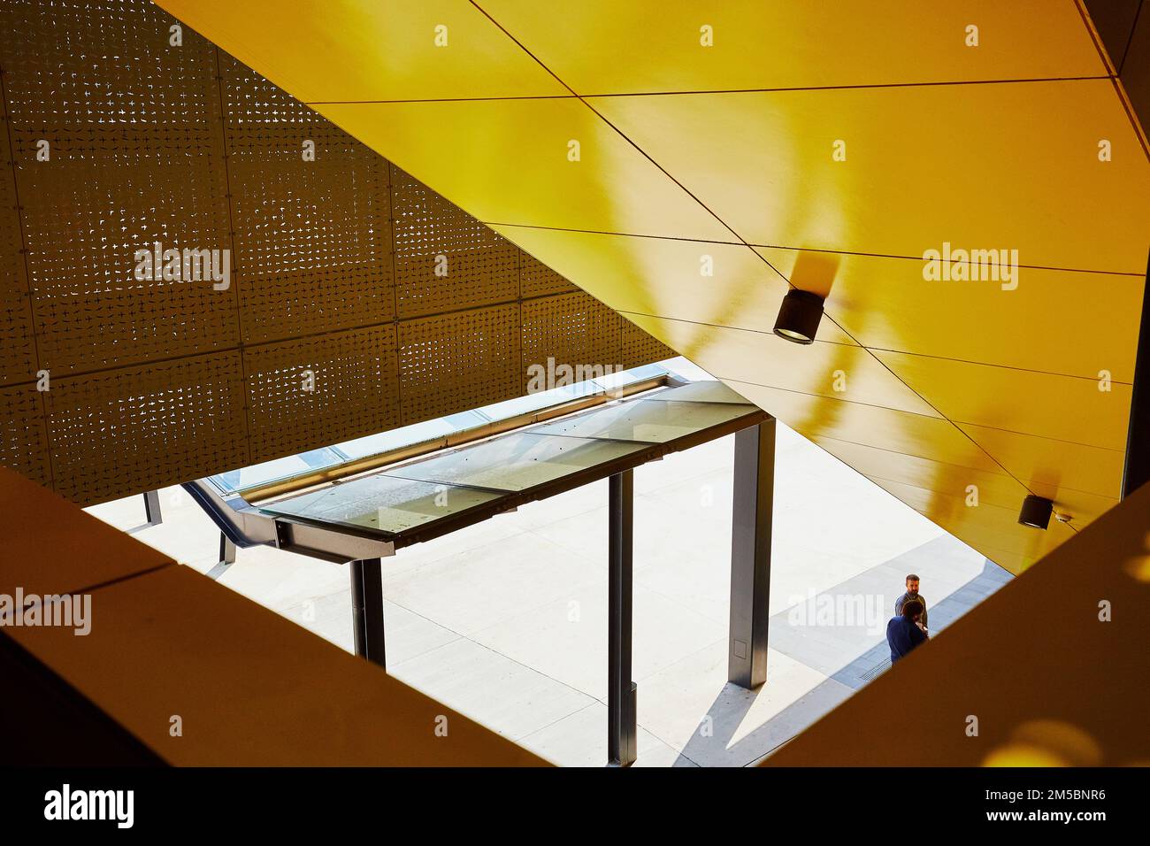 Melbourne Tullamarine Airport Terminal 4 Stock Photo - Alamy