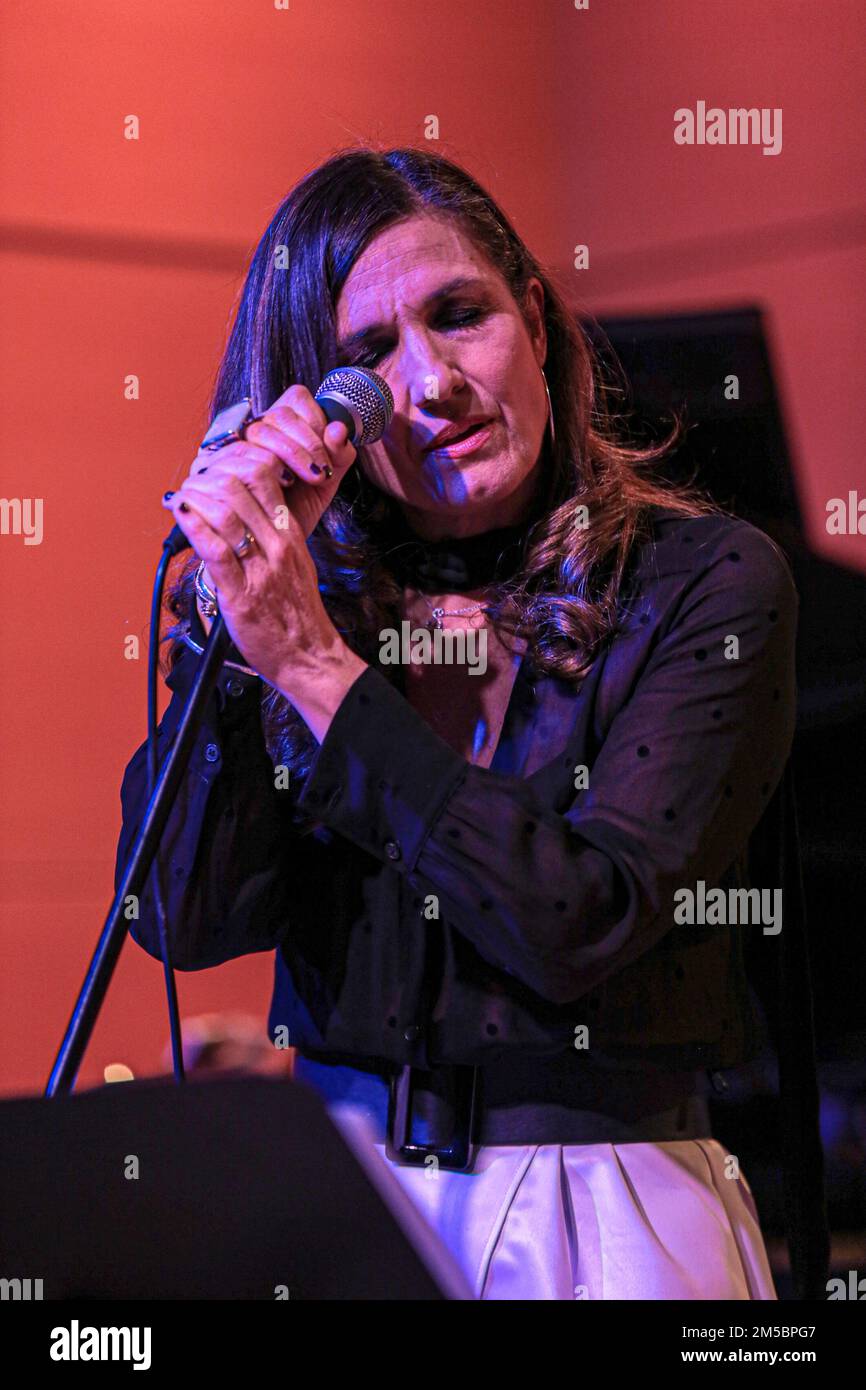 Simona bencini hi-res stock photography and images - Alamy