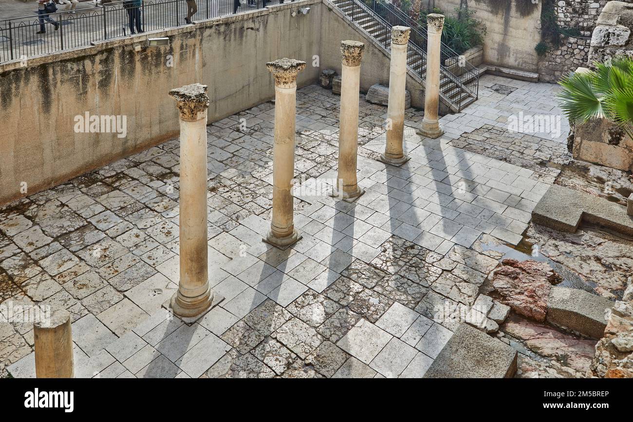 Cardo Street in Jerusalem, the former central street of the city Stock ...