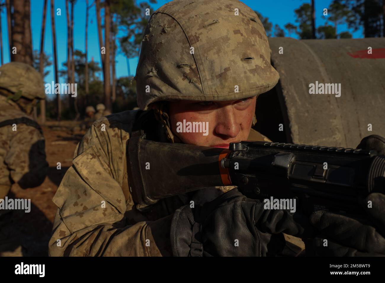 U.S. Marine Corps recruits with Charlie Co., 1st Recruit Training ...