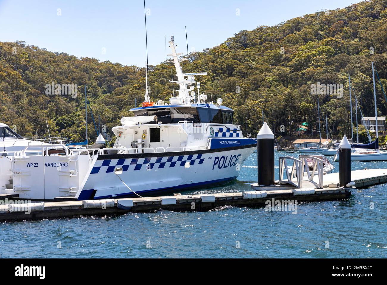 16 metre police patrol boat hi-res stock photography and images - Alamy