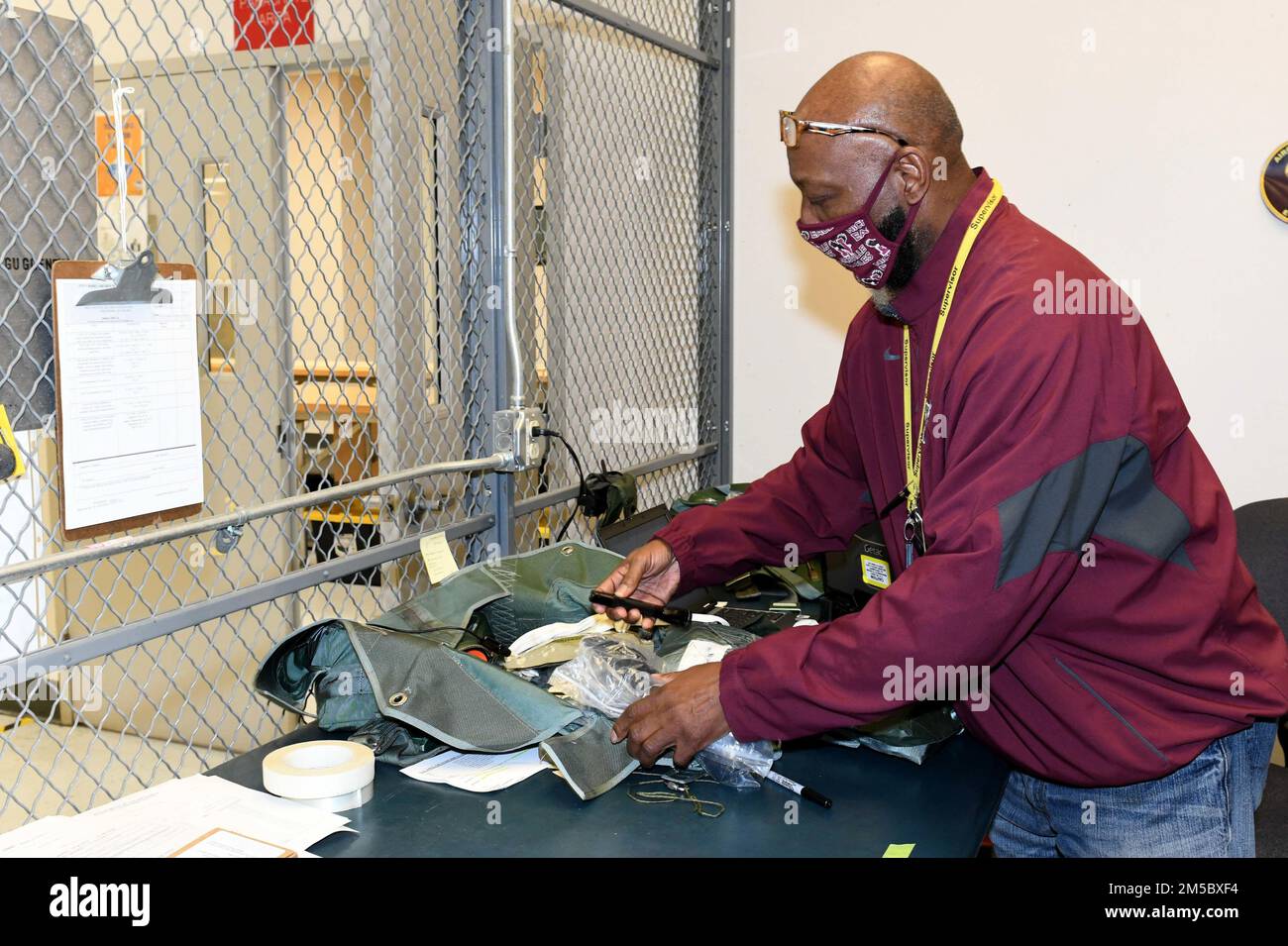 Aviation life support equipment hi-res stock photography and images - Alamy