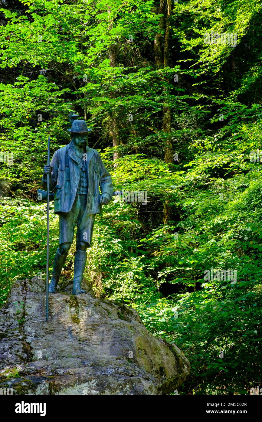 Emperor hunting statue, Emperor Franz Joseph, in Kaltenbach, Bad Ischl ...
