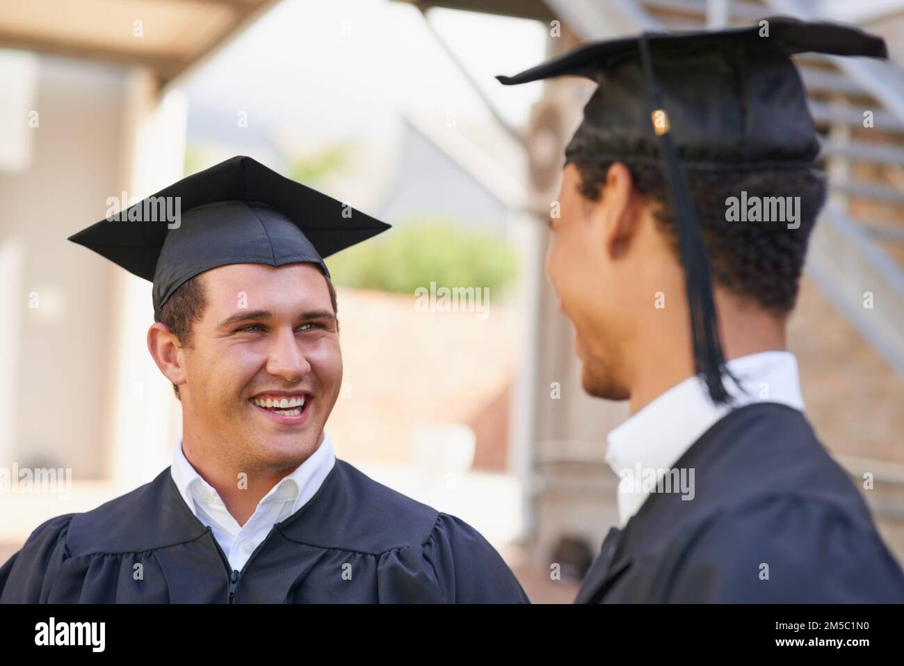 Male friends two students hi-res stock photography and images - Alamy