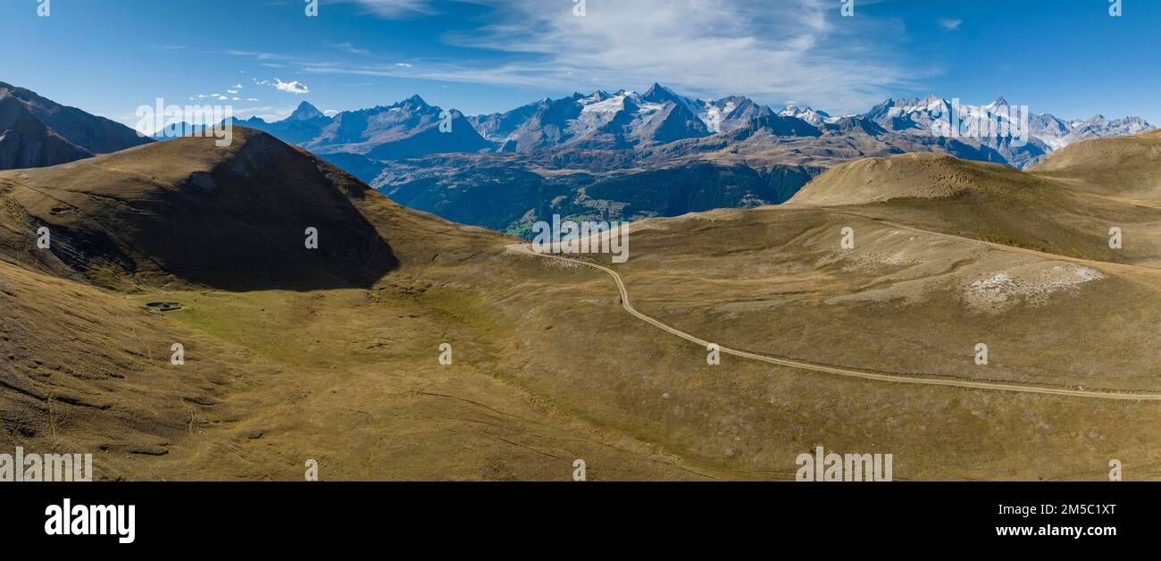 Panorama over the Breithorn to the Upper Valais and the Aletsch area ...