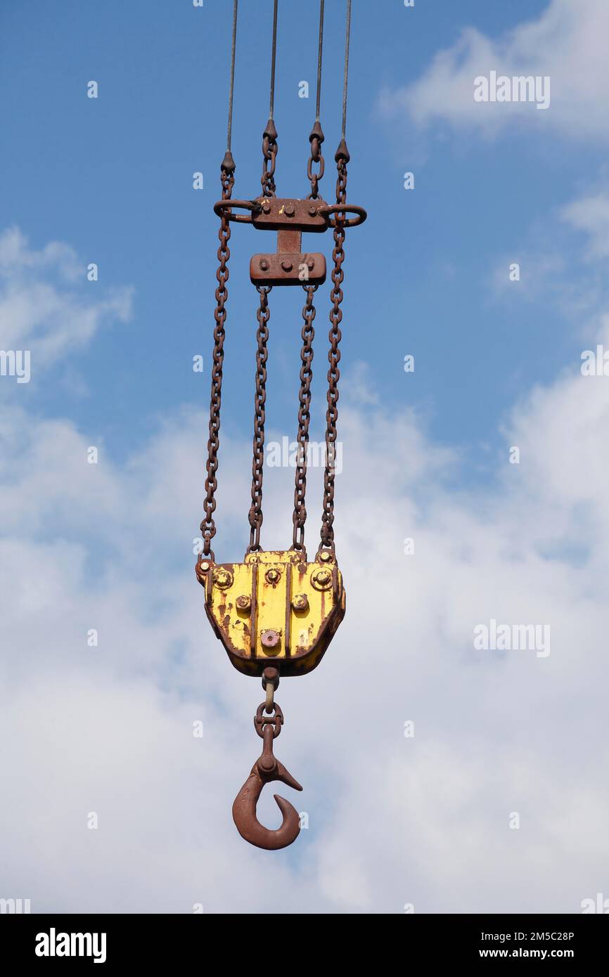 Cargo hook hi-res stock photography and images - Alamy