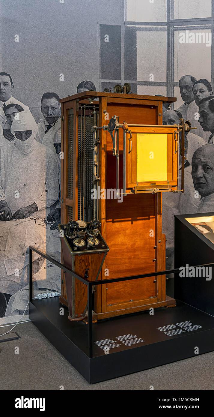 Historic X-ray machine in the hospital complex of the Hospital de la ...