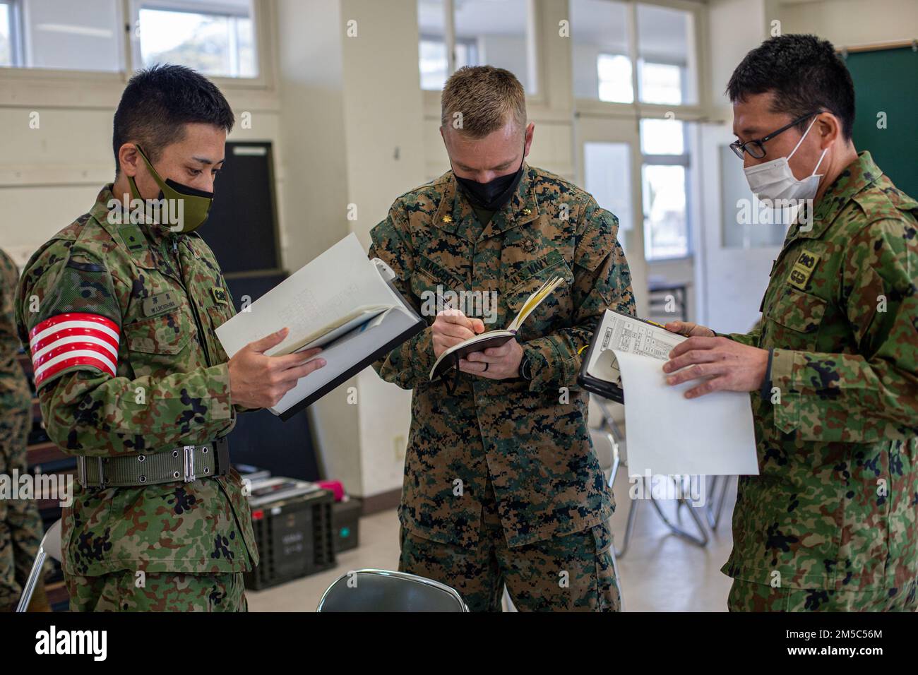 U.S. Marines with the 31st Marine Expeditionary Unit (MEU), and ...