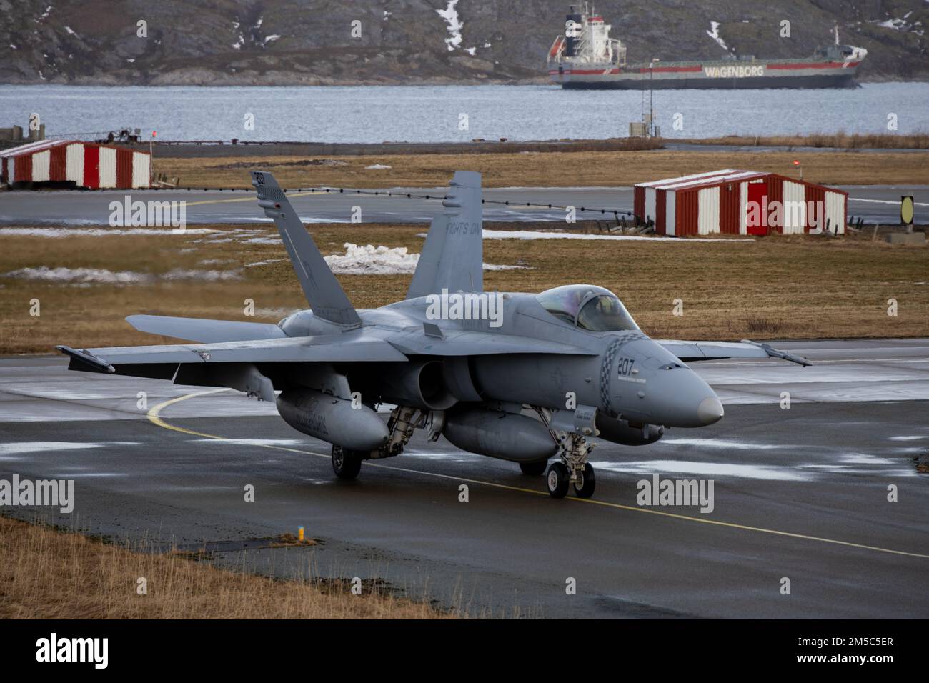 Marine fighter attack squadron 312 hi-res stock photography and images ...