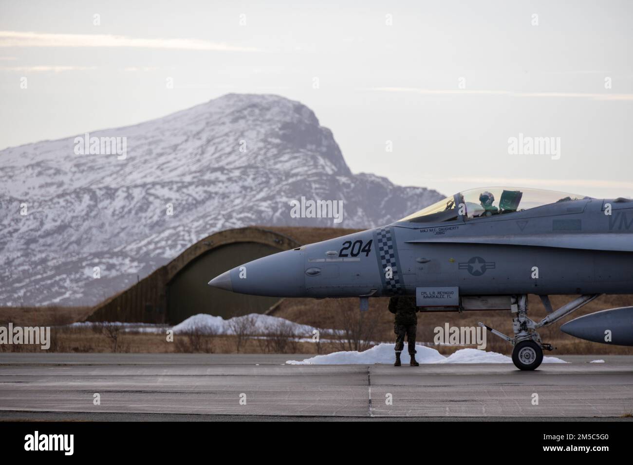 Marine fighter attack squadron 312 hi-res stock photography and images ...