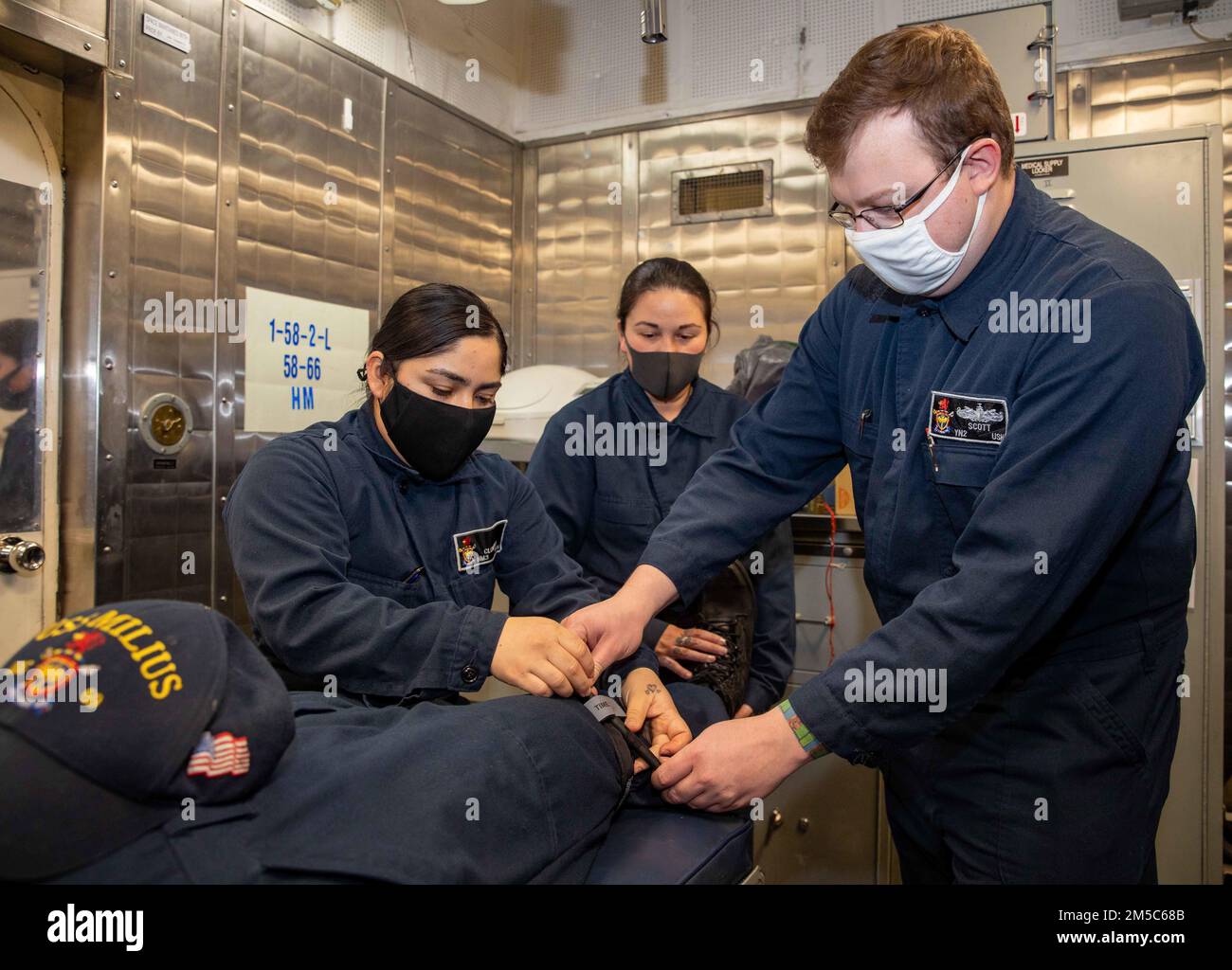 220228-N-KW492-2105 TOKYO BAY (Feb. 28, 2022) Hospital Corpsman 3rd ...