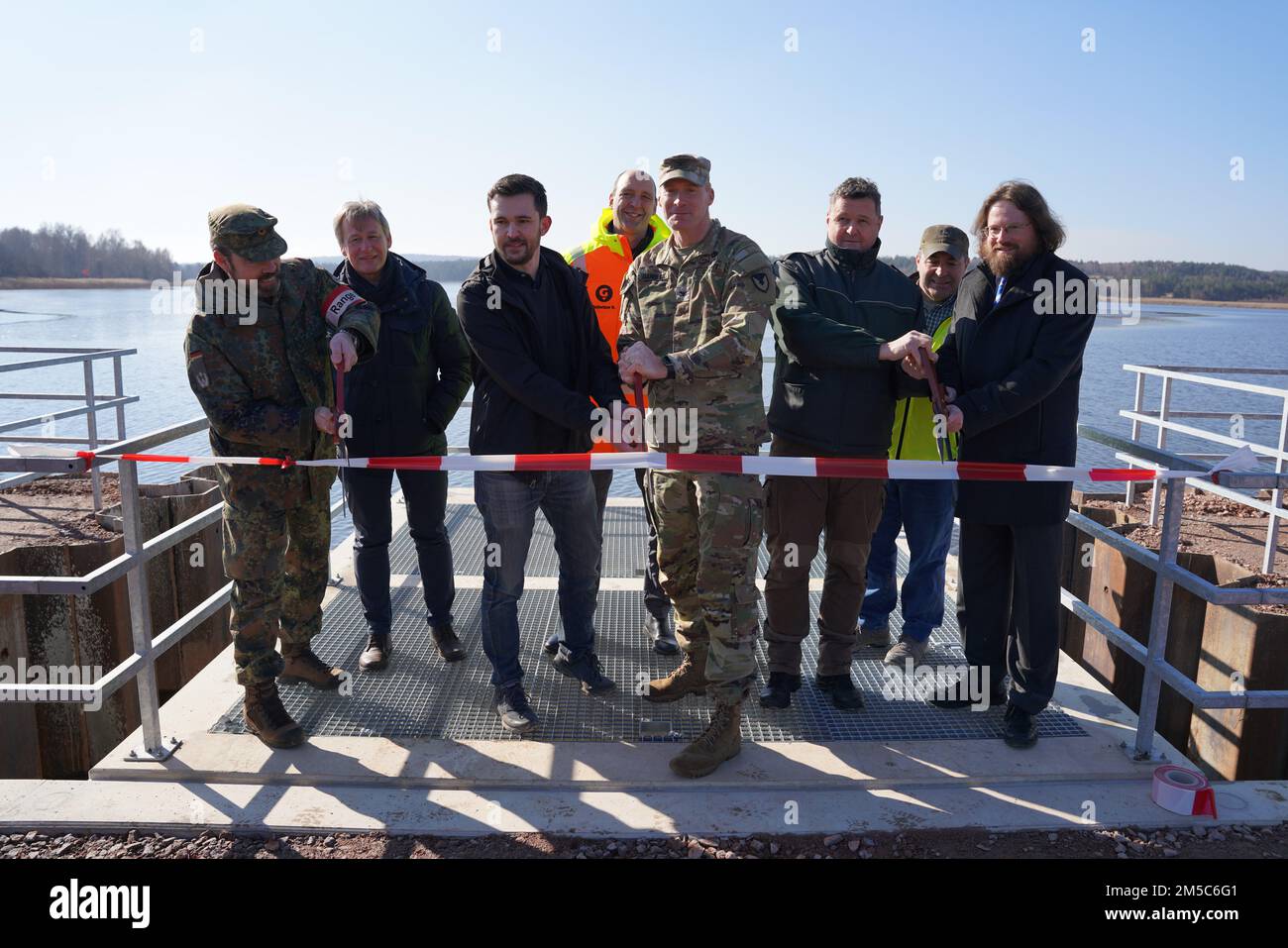 From left, Lt. Col. Florian Rommel with the Bundeswehr, Markus ...