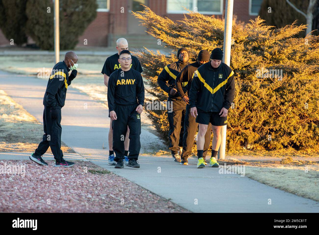 Soldiers assigned to A Co., 4th BSB, 1SBCT, train with Soldier-athletes ...
