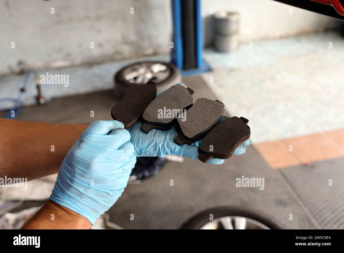 Pad replacement hi-res stock photography and images - Alamy