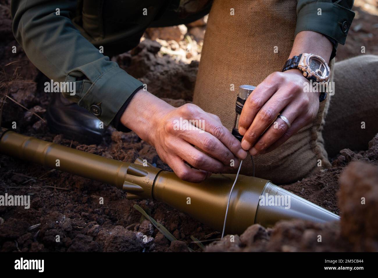 Rocket propelled grenade hi-res stock photography and images - Alamy