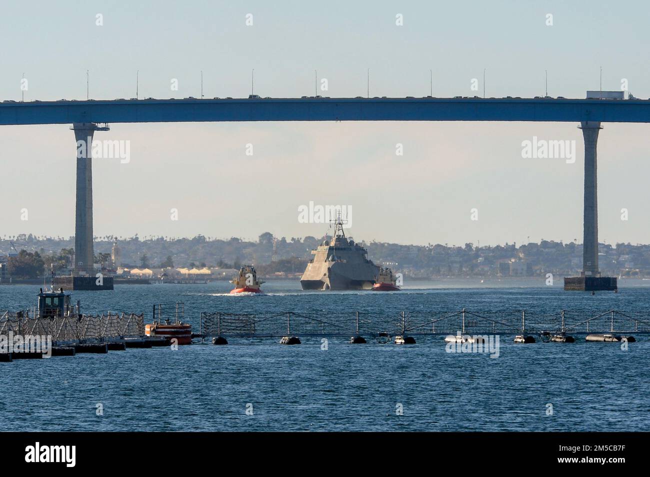 Uss savannah lcs 28 hi-res stock photography and images - Alamy