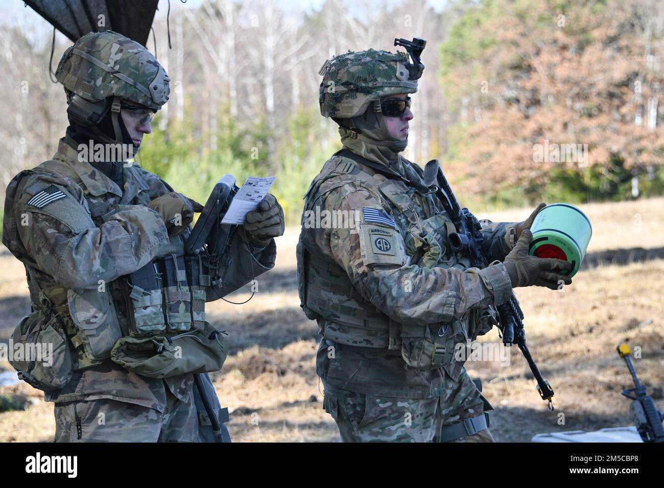 U.S. Army paratroopers with 4th Battalion, 319th Airborne Field ...