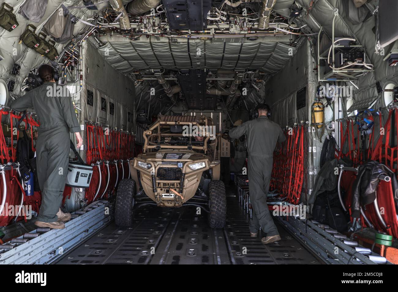 U.S. Marines with 3d Reconnaissance Battalion, 3d Marine Division load ...