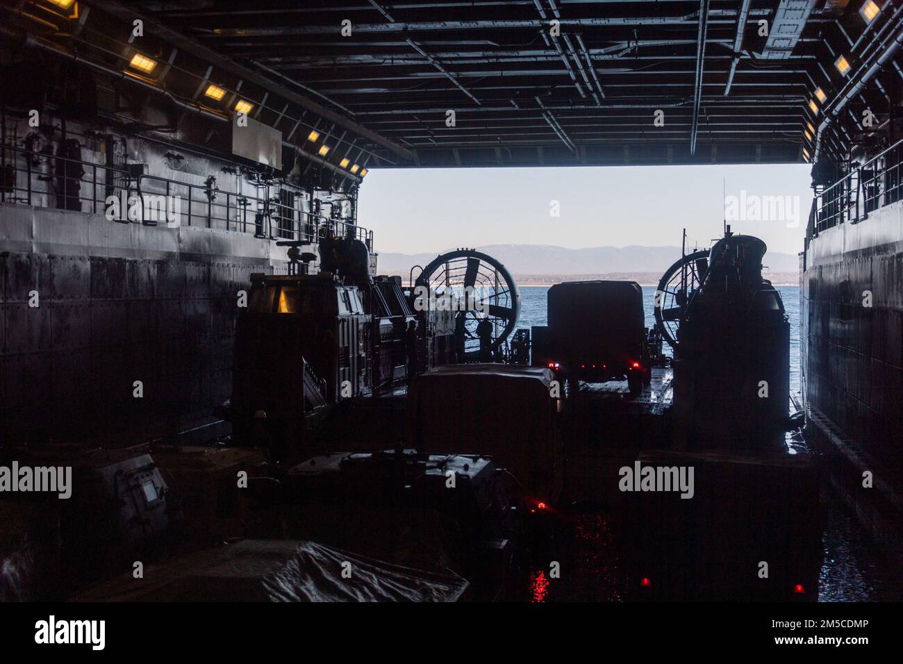 Load vehicles hi-res stock photography and images - Alamy