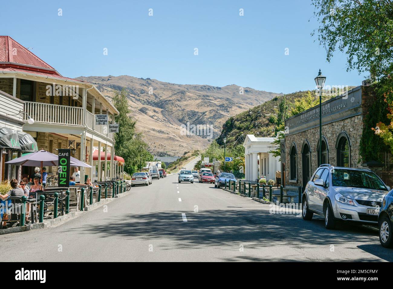 Clyde New Zealand - February 27 2010; Picturesque street scene of ...
