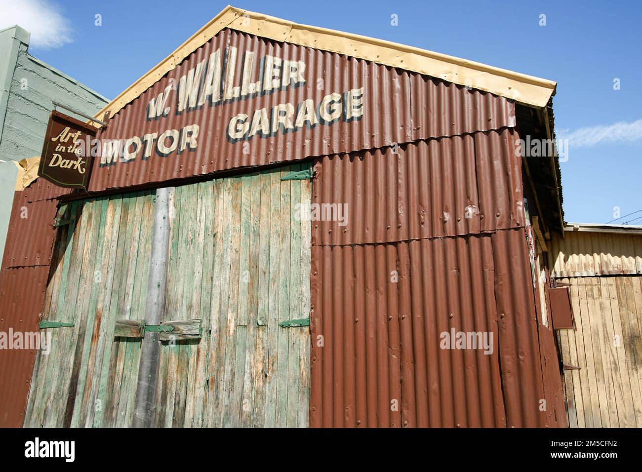 W waller hi-res stock photography and images - Alamy